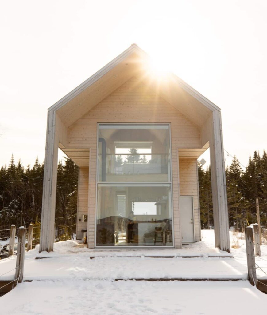Spectacular Cabin House Example - Life Tiny House