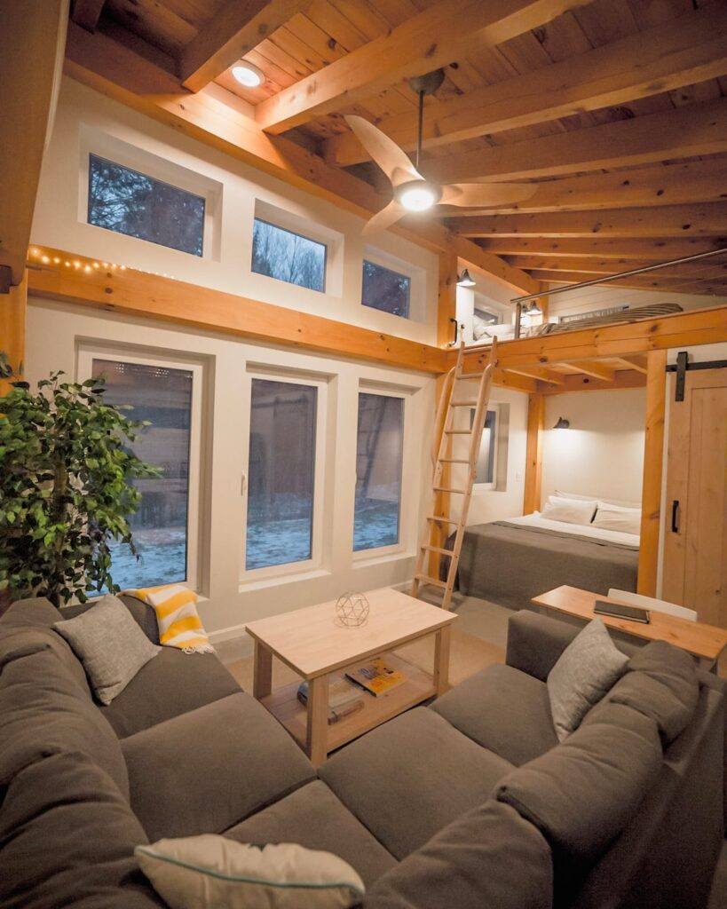 Tiny House with Unique Nature View - Life Tiny House
