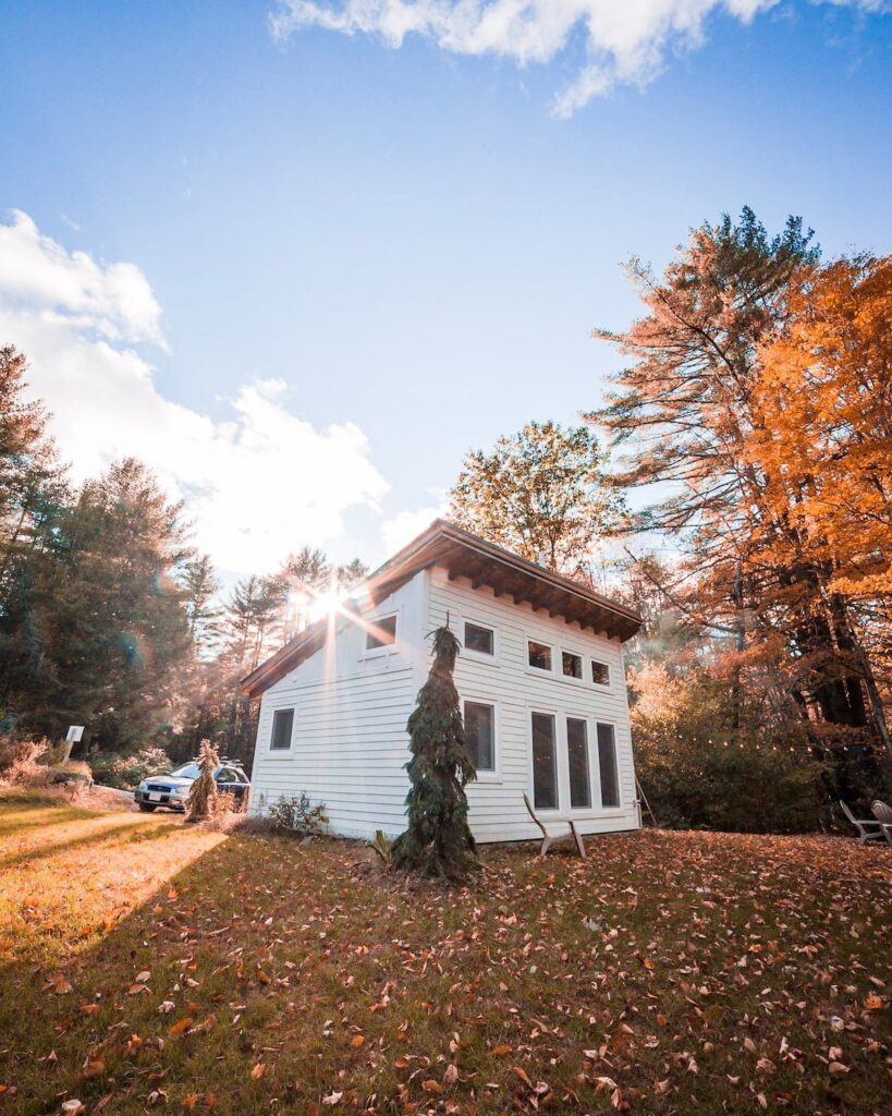 Tiny House with Unique Nature View - Life Tiny House