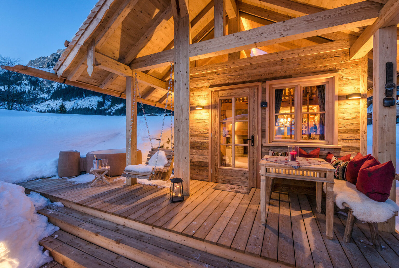 Modern Chalet with Rustic Design - Life Tiny House