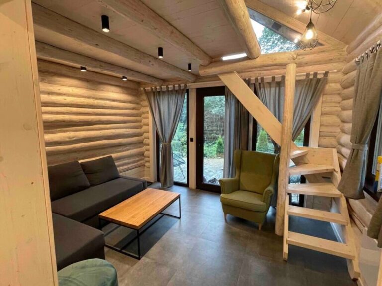 Tiny Log House Awesome - Life Tiny House