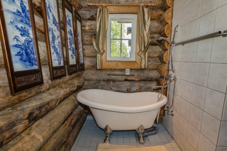 Gorgeous Log Design Tiny House - Life Tiny House