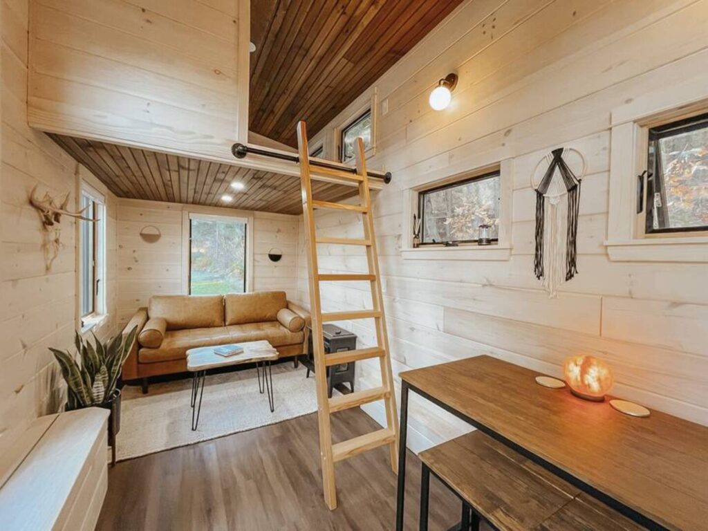 40 Square Meters Gorgeous Tiny House Design - Life Tiny House