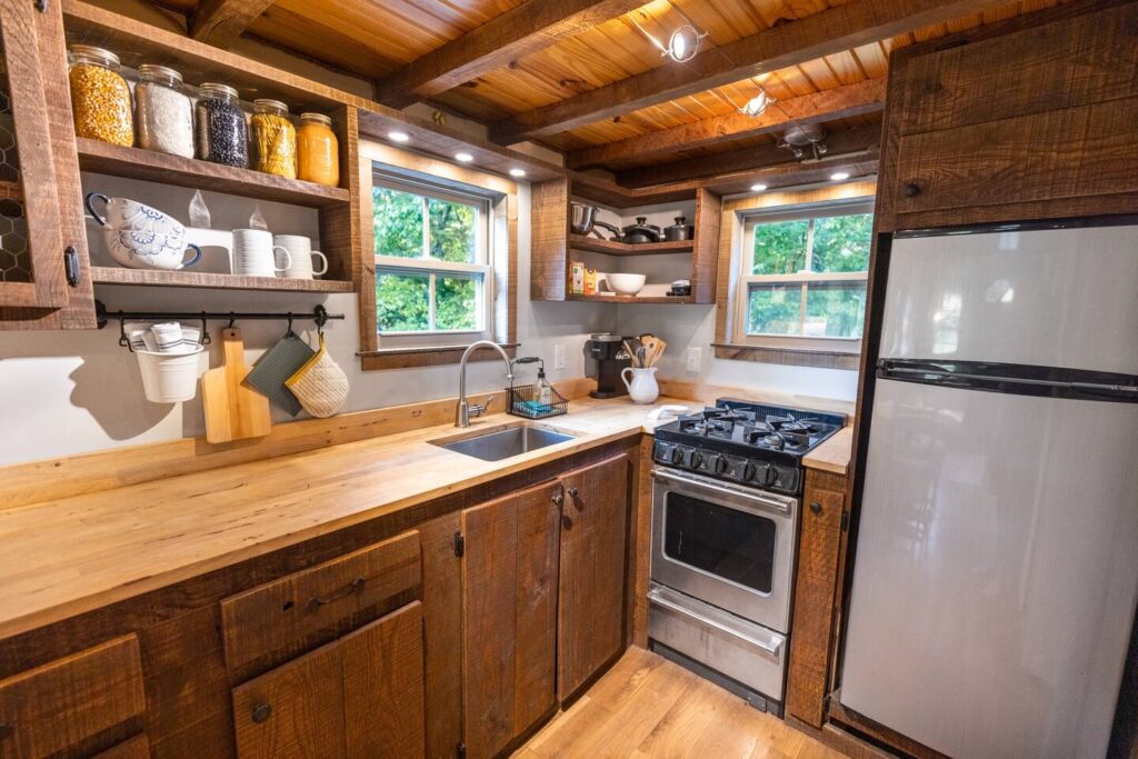 Wooden Designed 32 Square Meters House - Life Tiny House