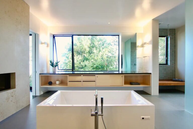 90ft Gorgeous Tiny House Design - Life Tiny House