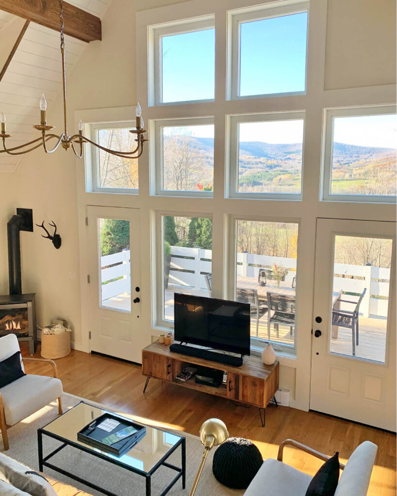 Living in a Peaceful Home - Life Tiny House
