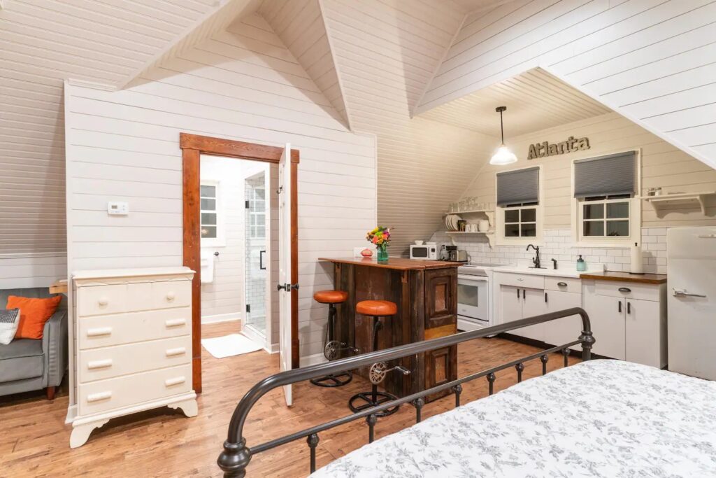 Authentic Tiny House - Life Tiny House